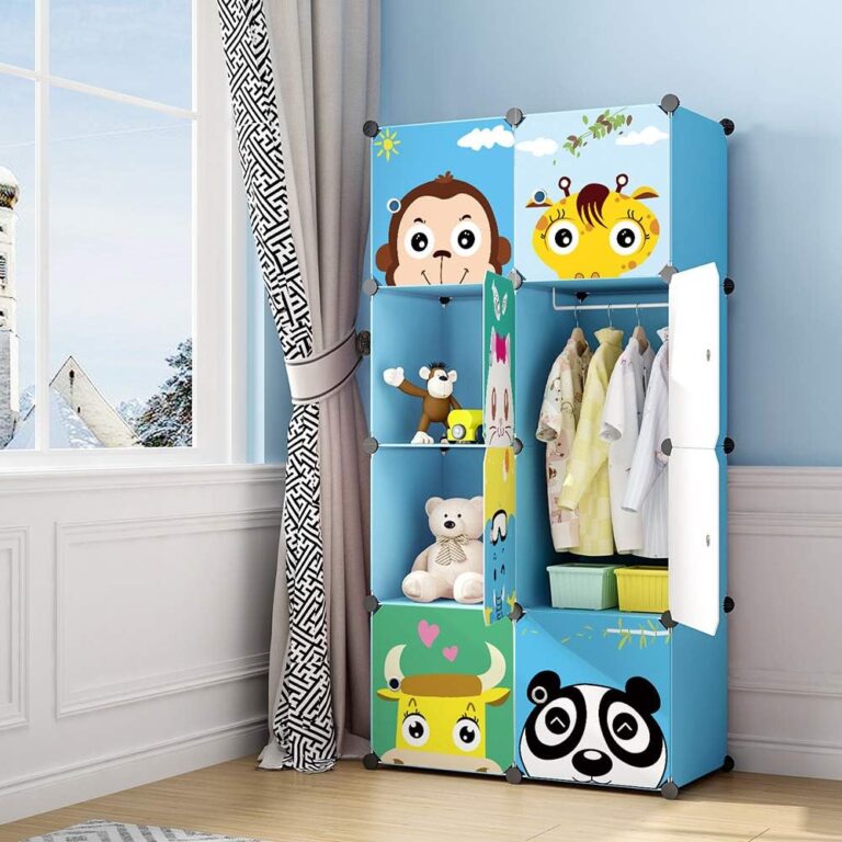 7 Easy Steps to Build a Capsule Wardrobe for Your Kids kiddocornerstore